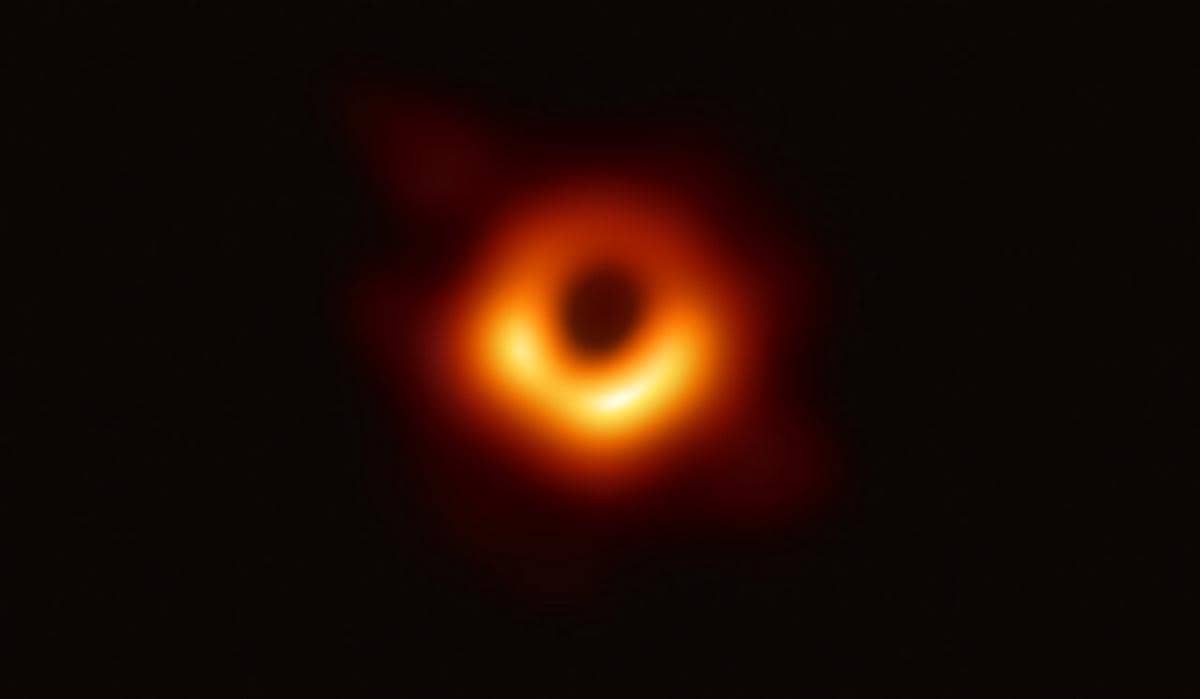 Apakah Lubang Hitam Bisa Dijelajahi? Ini Penjelasan Versi NASA | IDN Times