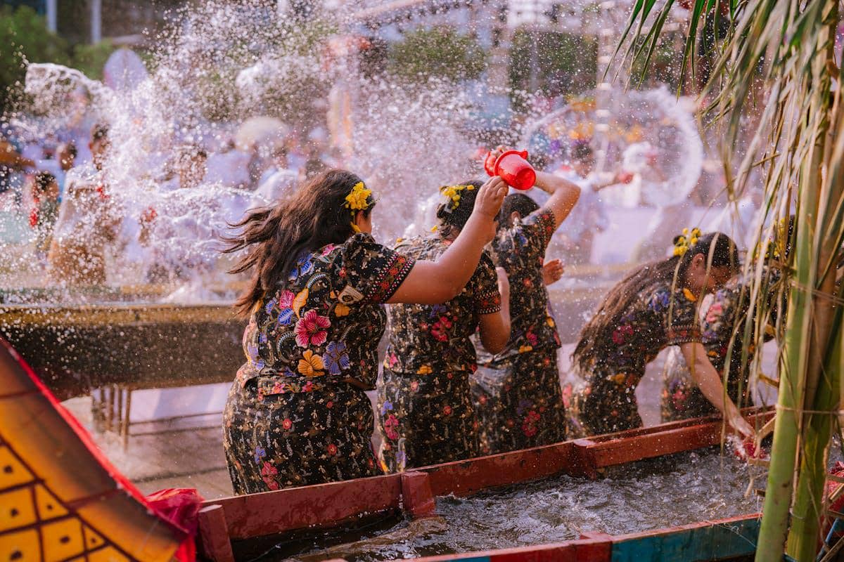 Baru Tiga Hari, Songkran Thailand 2026 Telan 95 Korban Jiwa | IDN Times