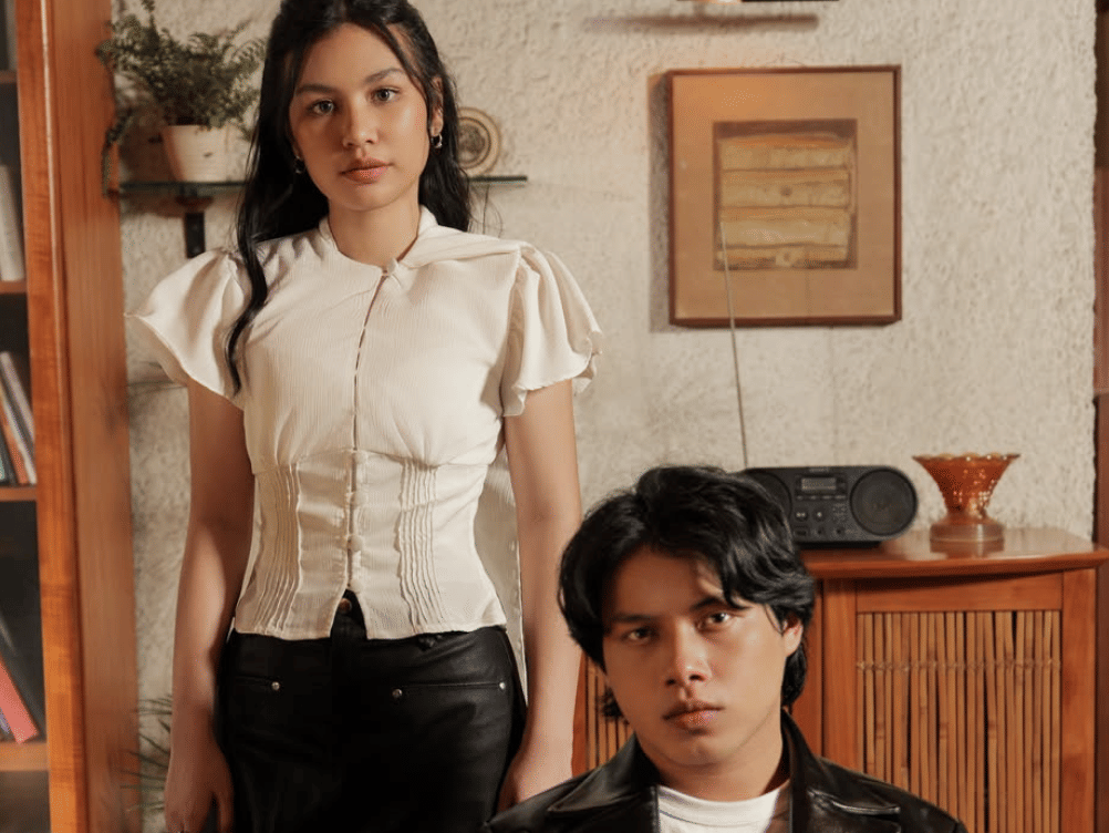 Makna Lagu Takkan Terulang Rony Parulian dan Vanessa Zee | IDN Times