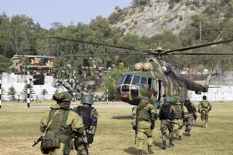 Pakistan Kirim 8 Ribu Tentara ke Arab Saudi | IDN Times