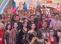 ⁠Lirik CLBK - Divalova, Lagu TikTok Maaf Mantan Aku Tak Mau | IDN Times