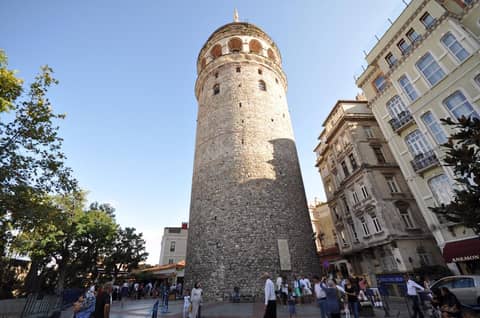 Fakta Menara Galata, Ikon Bersejarah Istanbul | IDN Times
