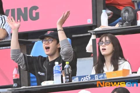 Potret Gong Myung dan Han Hyo Joo Nonton Baseball Bareng, Kencan? | IDN ...